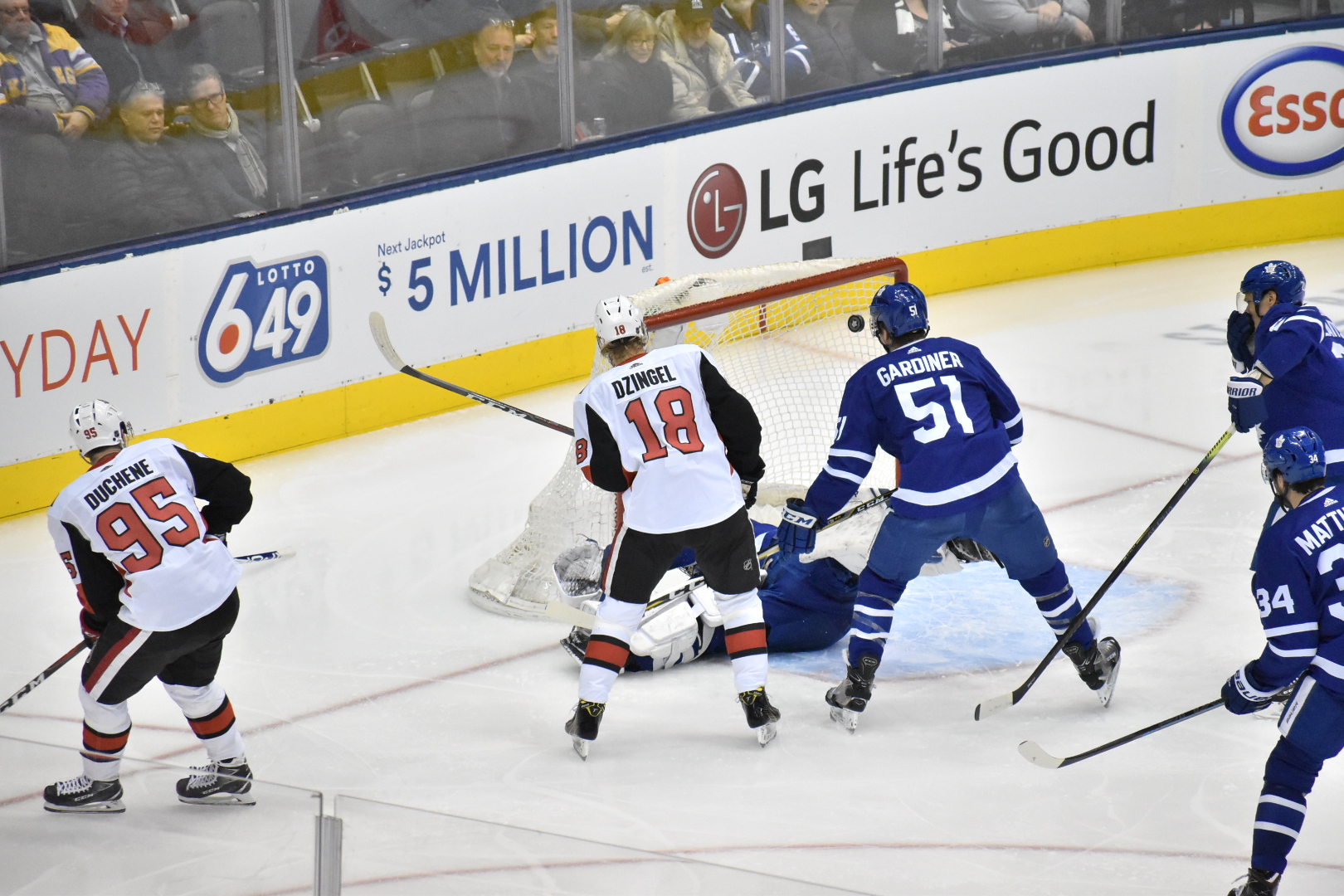 Les Maple Leafs remportent la bataille de l'Ontario