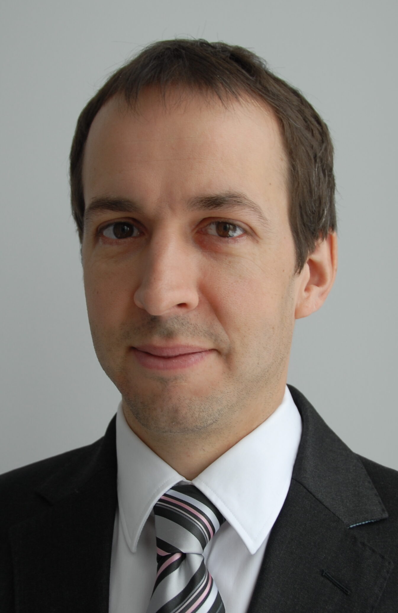 Presque toutes les provinces ont tenté de limiter l'enseignement dans ...