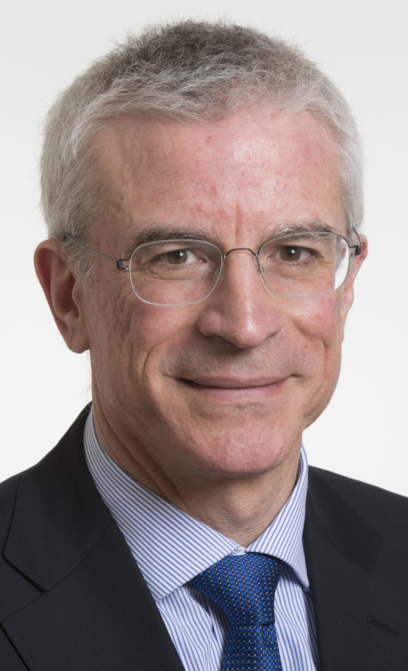 Des enfants du divorce sont privés de milliards de dollars tous les ans