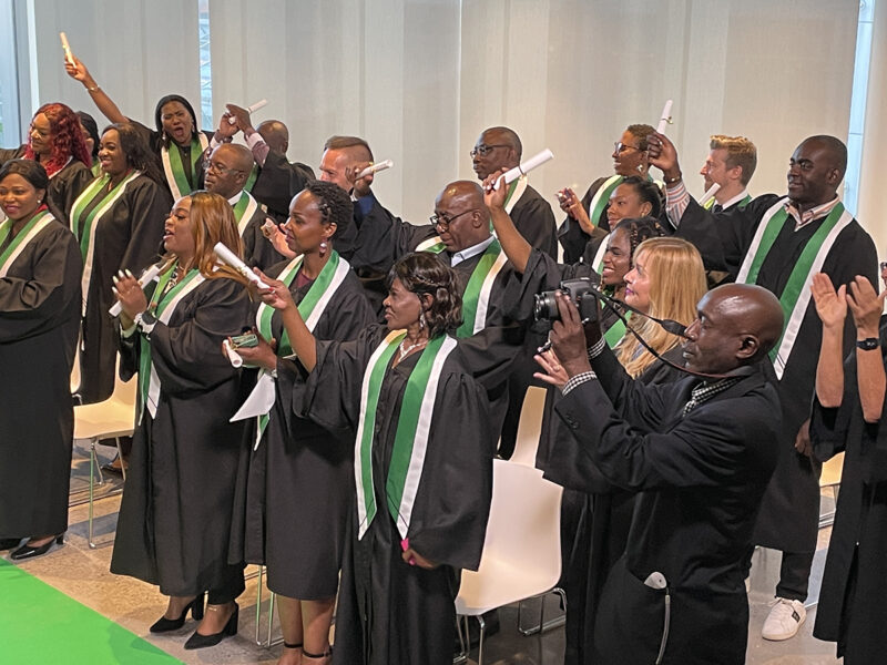 76 nouveaux diplômés du Collège La Cité à Toronto