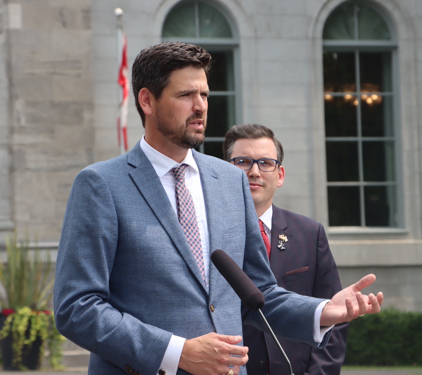 Les fonctionnaires avaient mis le gouvernement en garde contre l ...