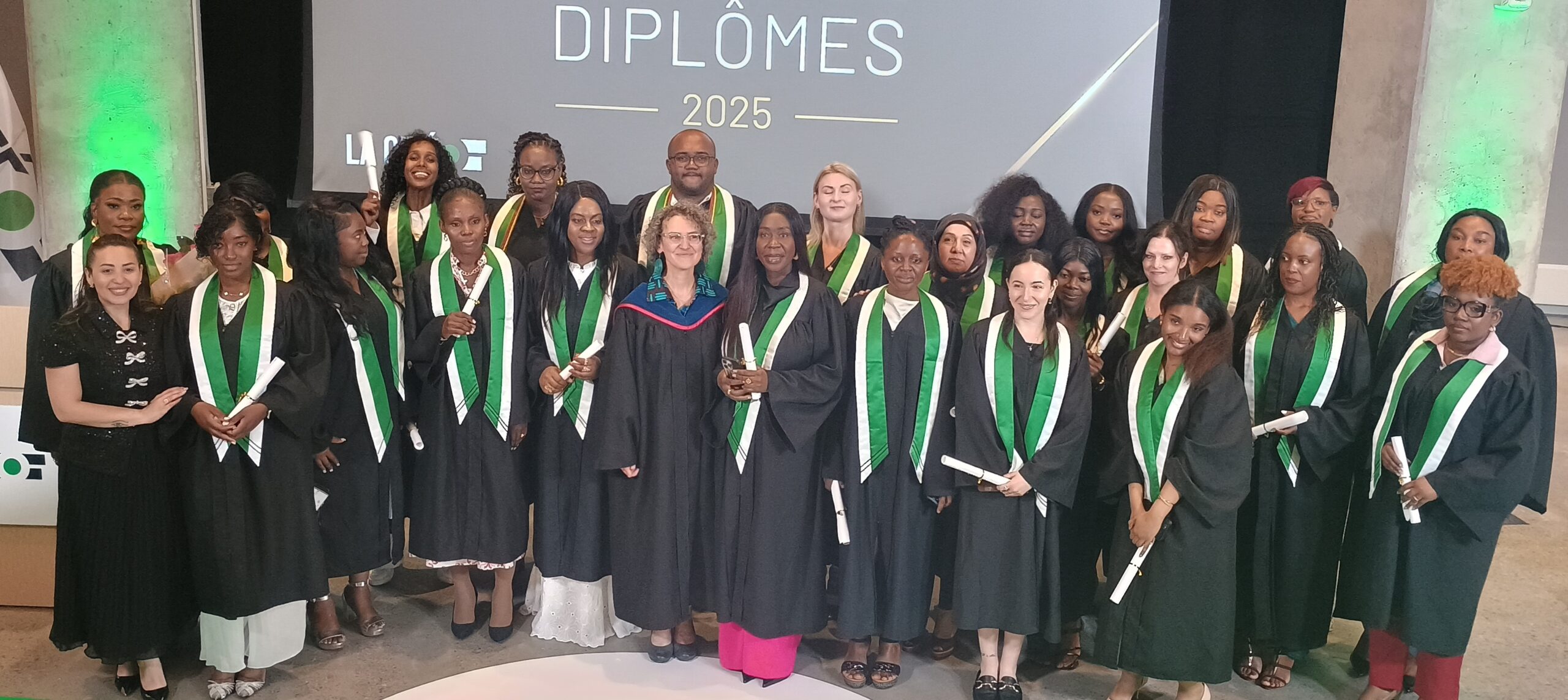 55 diplômés célébrés par le Collège La Cité à Toronto
