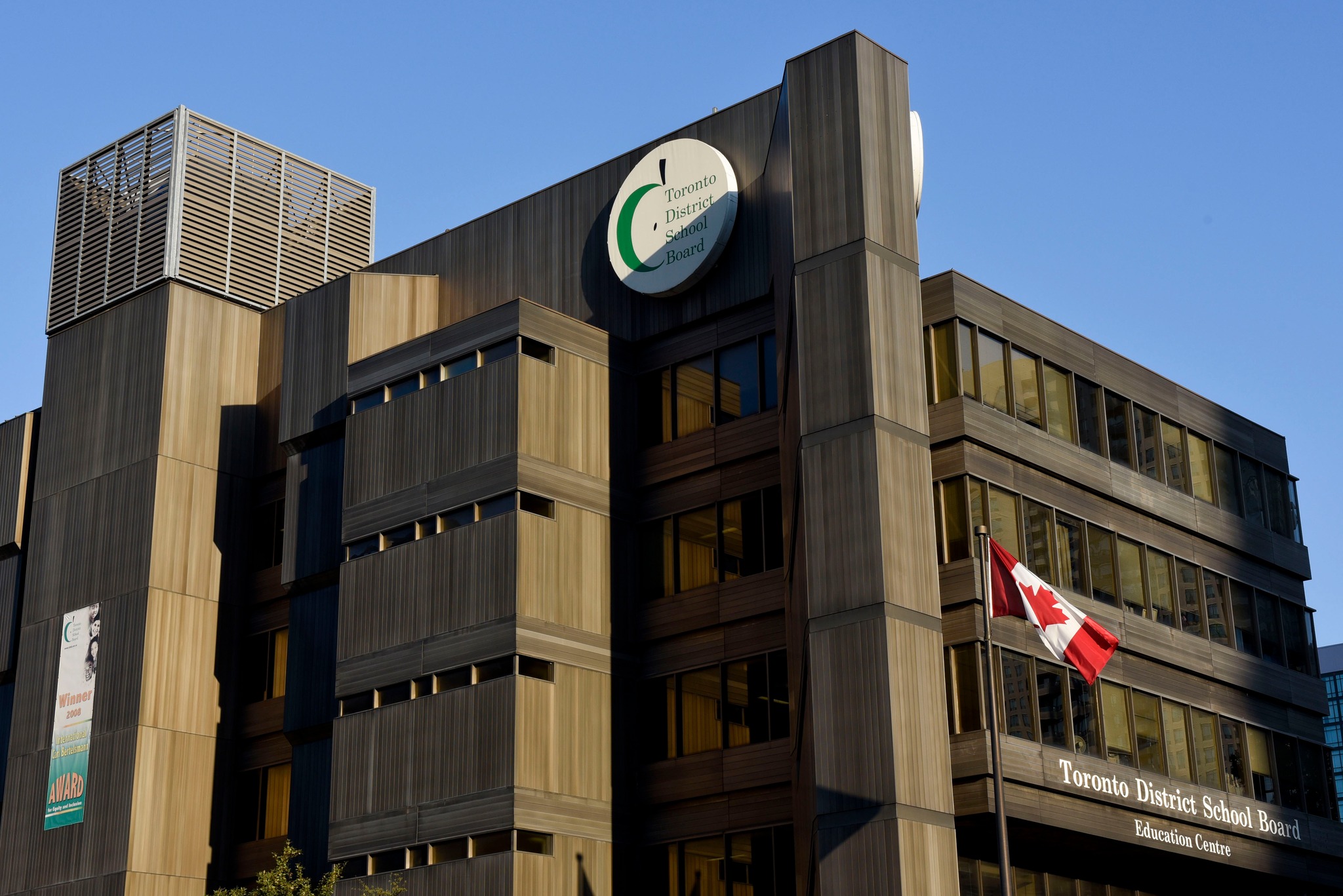 Éducation: la tutelle menace-t-elle les droits des Franco-Ontariens?