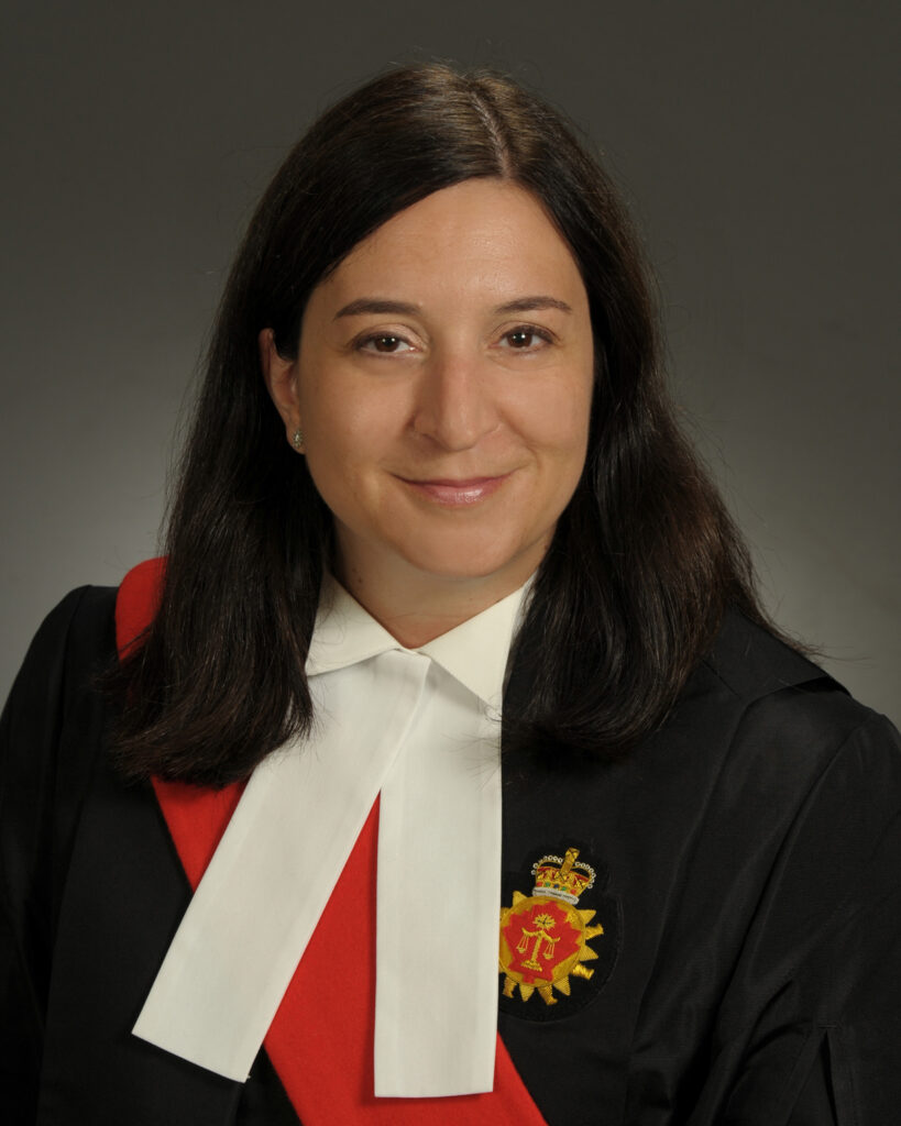 Tirer parti du bilinguisme: discussion inspirante avec une juge et deux ...